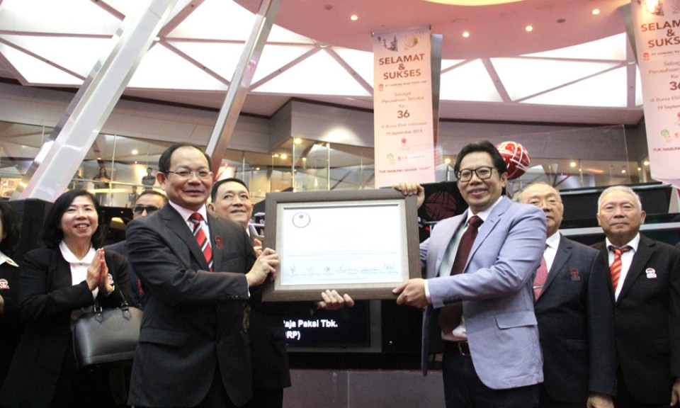 Gunung Raja Paksi Resmi Melantai di Bursa Efek Indonesia…